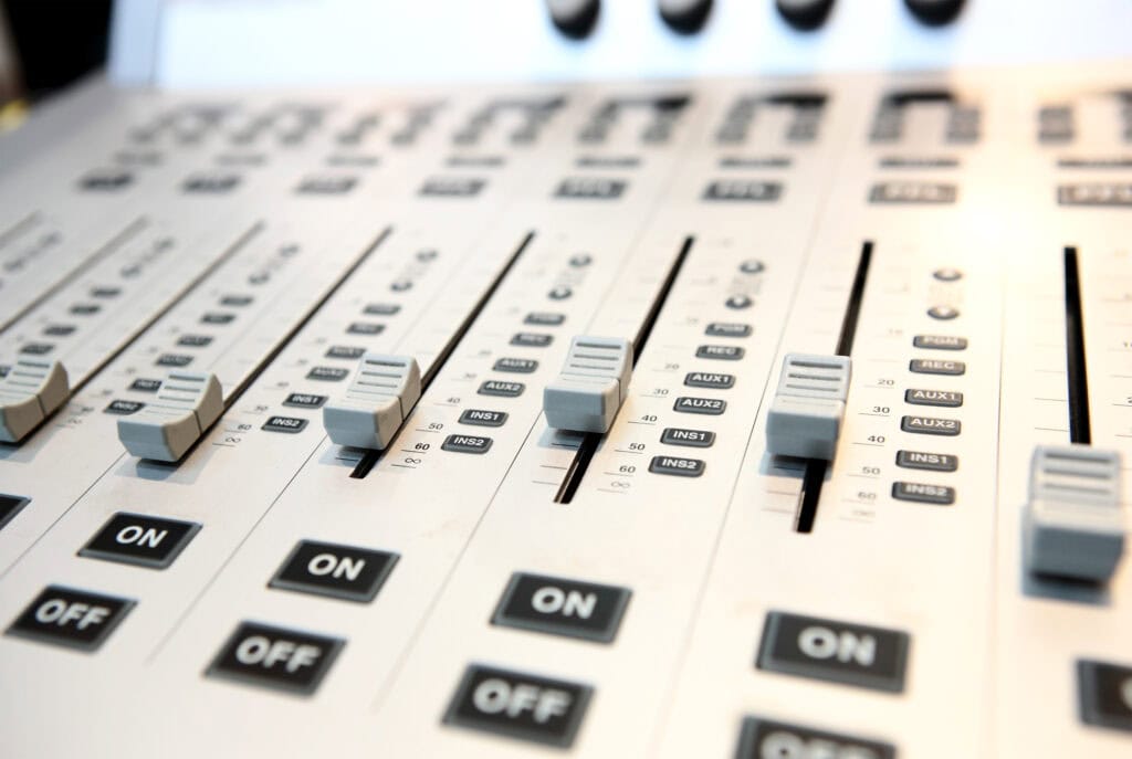 The Impact of Sound Effects on Radio Commercial Success